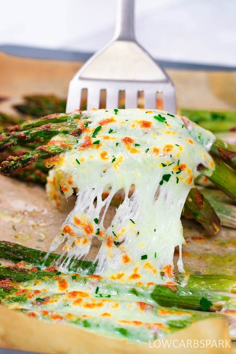 Cheesy Garlic Asparagus - Low Carb Spark