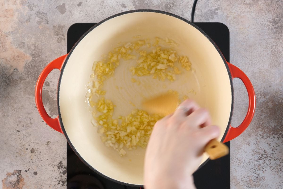 Healthy Chicken Detox Soup - Low Carb Spark