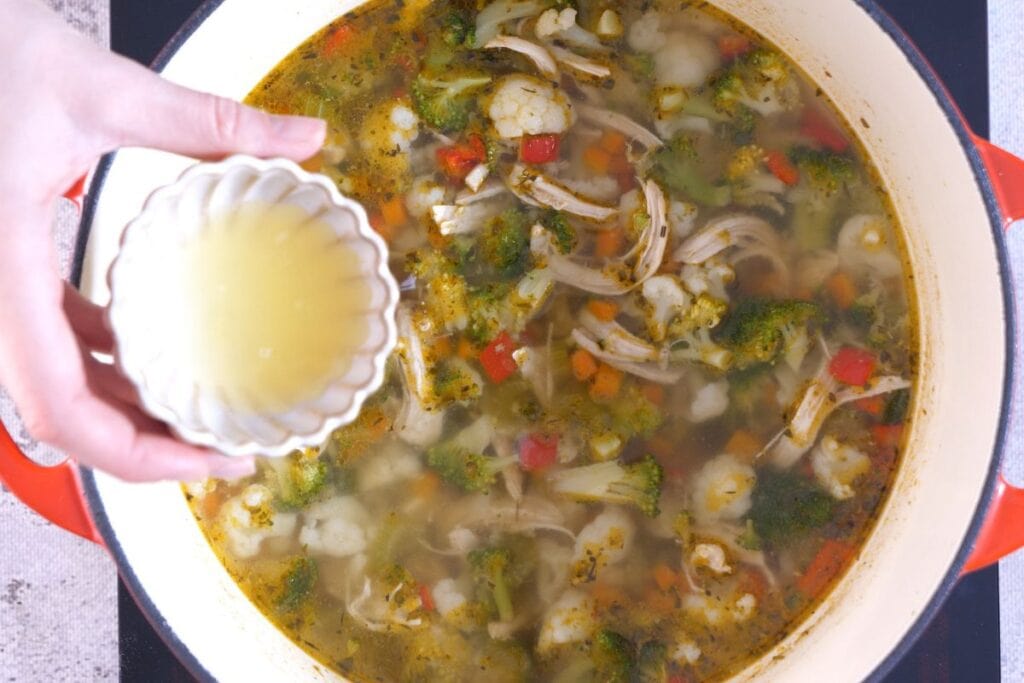 Healthy Chicken Detox Soup - Low Carb Spark