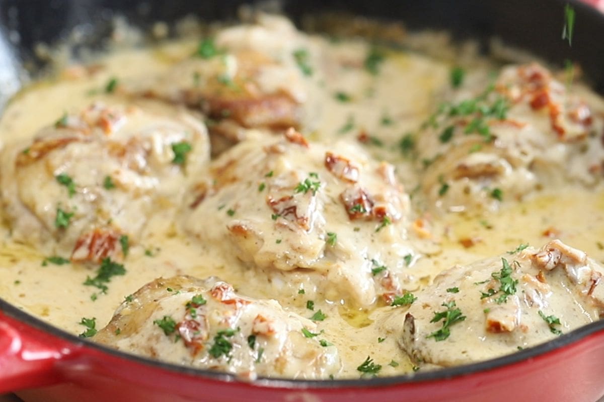 Marry Me Chicken with Creamy Sun Dried Tomato Sauce - Low Carb Spark