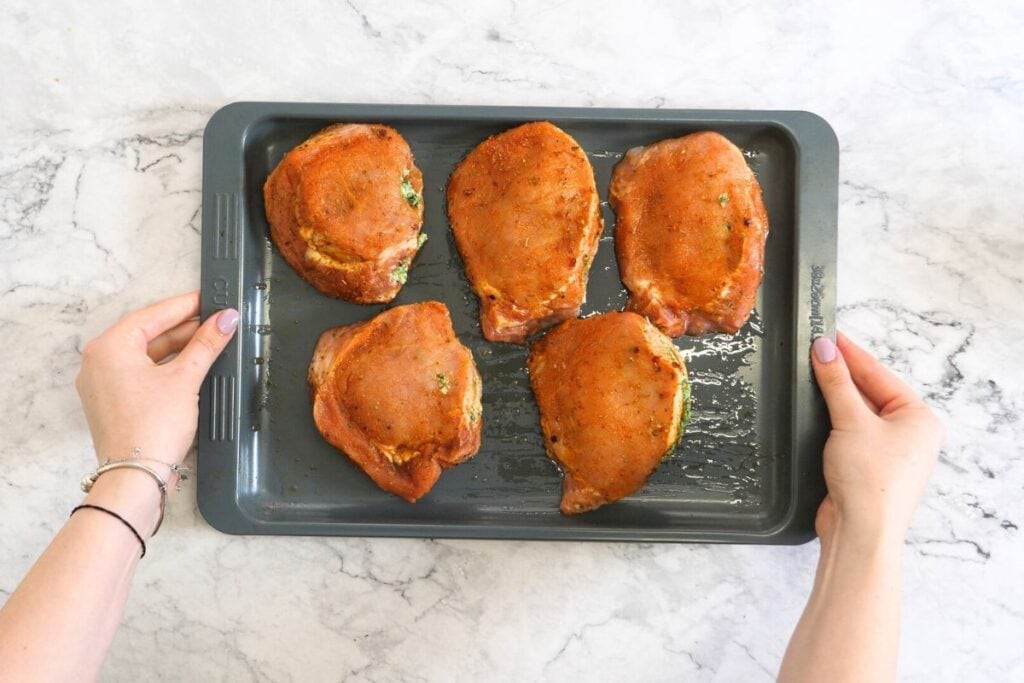 Spinach Stuffed Pork Chops - Low Carb Spark